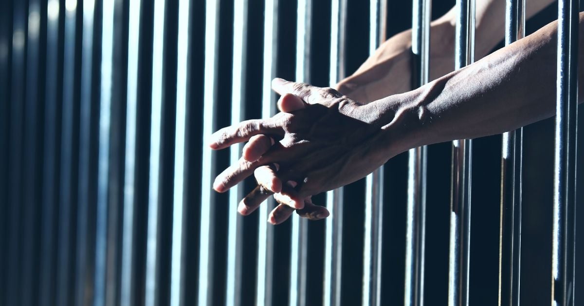 How to Reduce Insider Trading Risk and Stay Out of the Headlines